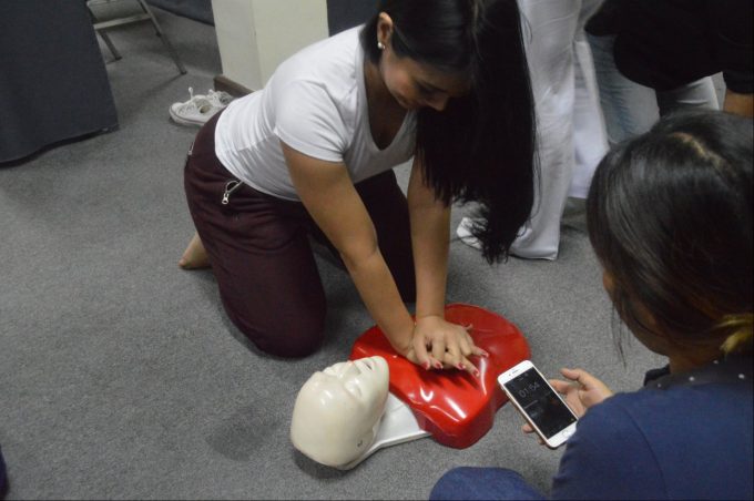 การปฐมพยาบาลและการช่วยชีวิตขั้นพื้นฐาน First Aid And Cpr Safety